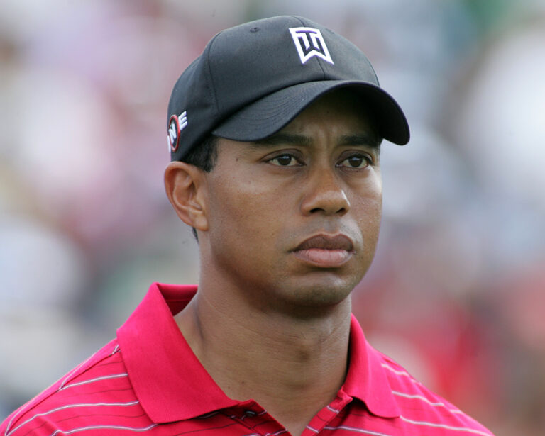 Tiger Woods Makes Dramatic Comeback After Months Away | Daily News Planet